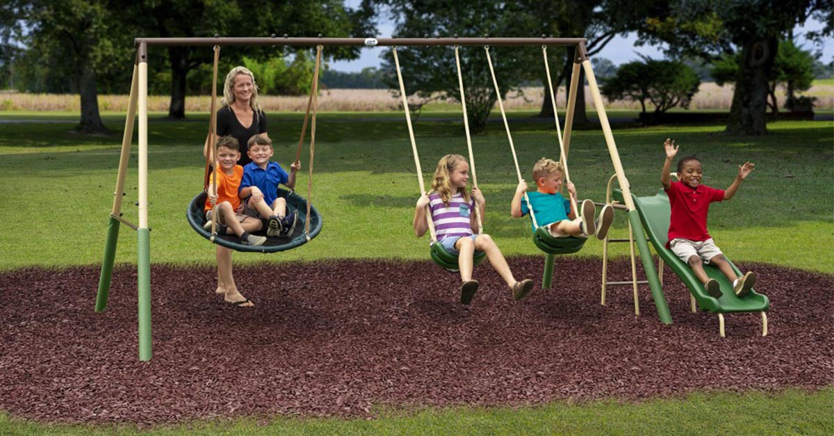 XDP Recreation Super Disc Metal Swing Set